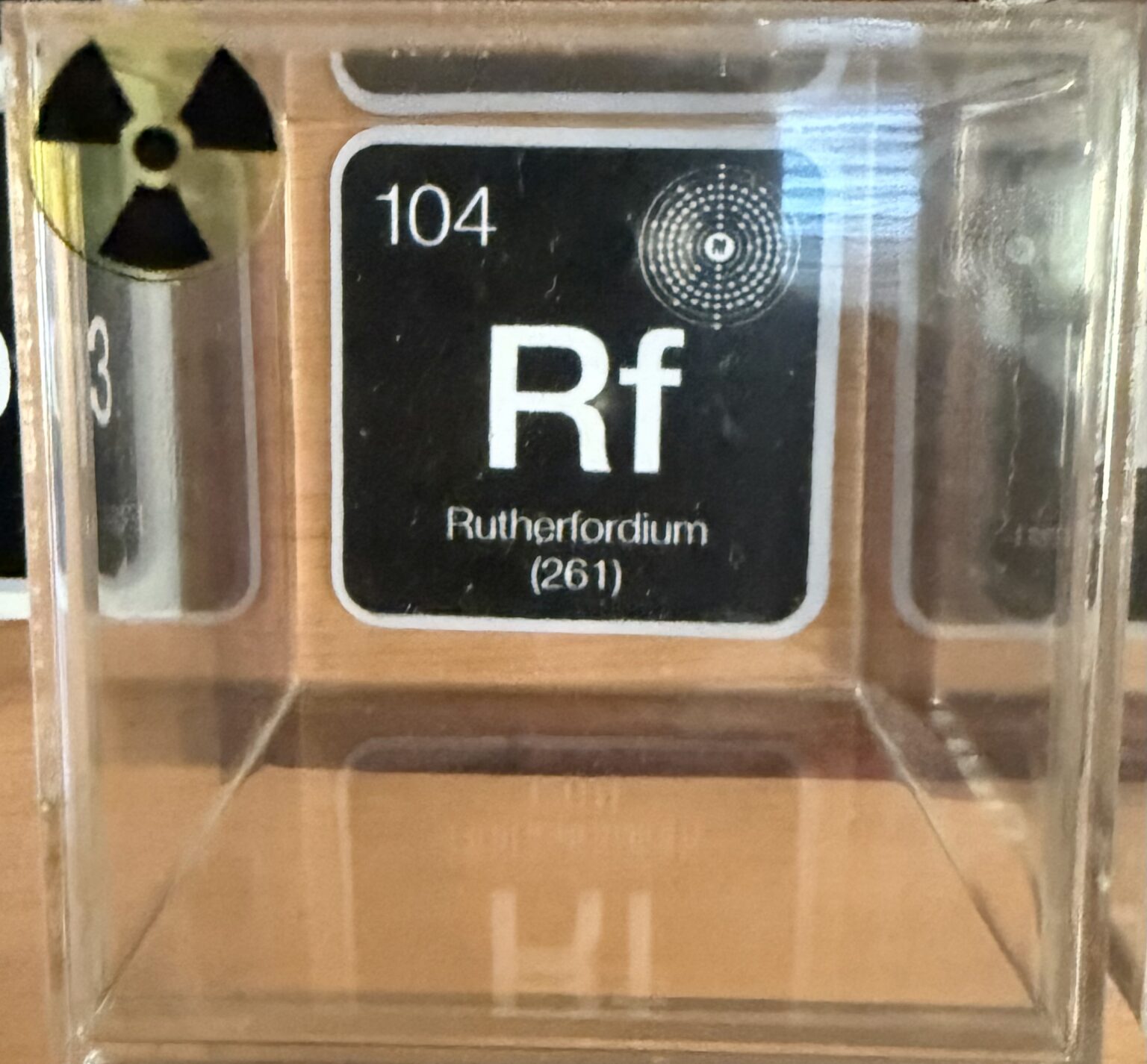 Rutherfordium - Living Periodic Table